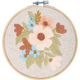 Kit de broderie à dessiner et à broder - Dessin de fleurs - Daffy's DIY